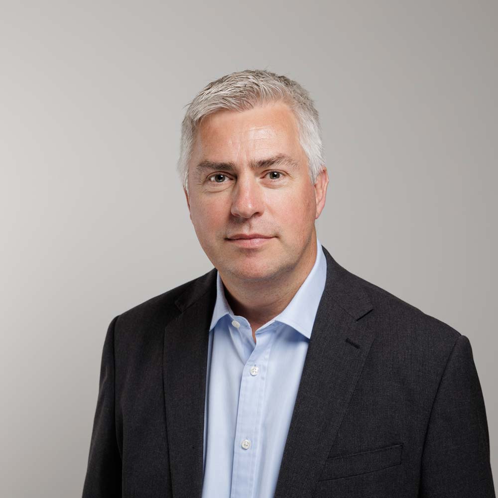 Peter Hughes - Brecher